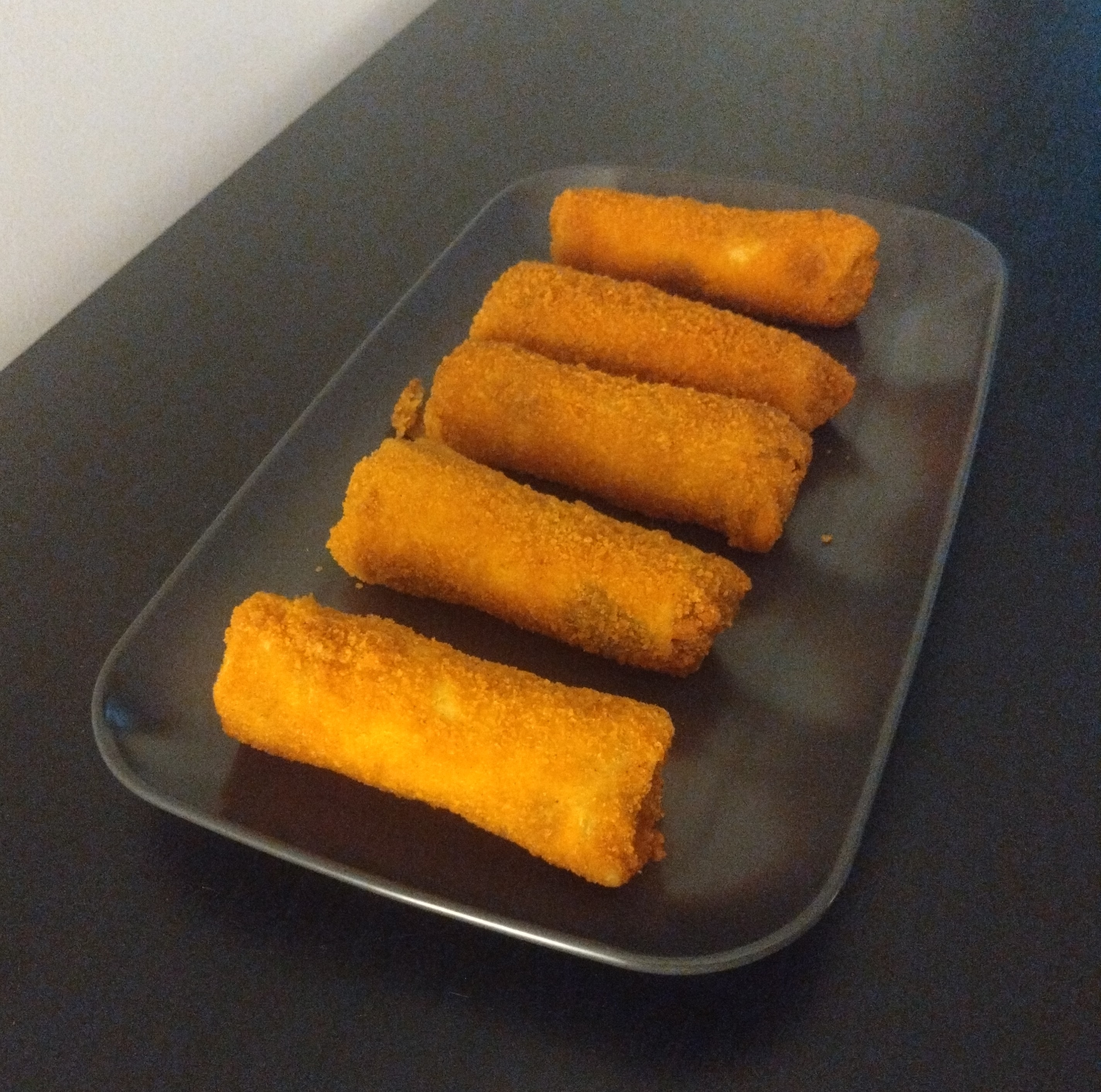 A Martini with Sri Lankan Mutton Rolls – The Martini Socialist